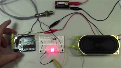 Proximity Sensor Interfacing To An Arduino Sinking Sensor Youtube
