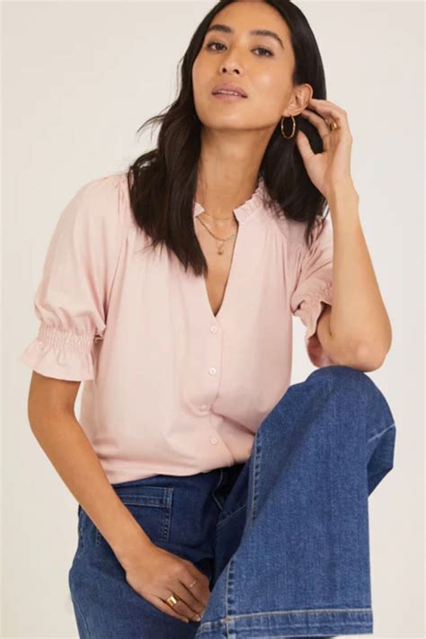 Stylist Picks Soft Summer Colours Roberta Lee The Sustainable Stylist