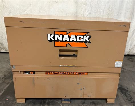 Knaack Model 89 Piano Style Padlockable Jobsite Tool Storage Box