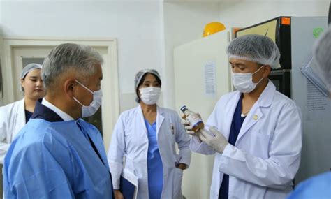 ХХААХҮ ийн сайд Ж Энхбаяр мал эмнэлгийн сорилтын лабораторийн үйл ажиллагаатай танилцлаа ТАС МН