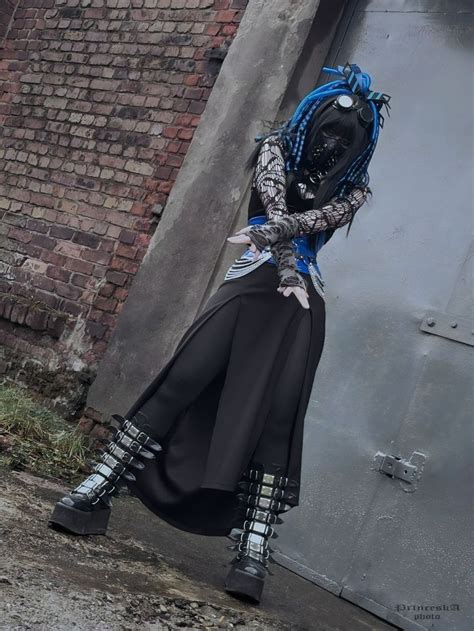Pin By Melissa Clark On Aubreys Nutshell 3 Cybergoth Style