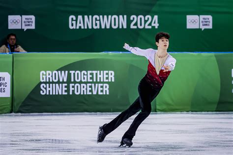 Spokojný Adam Hagara Nechce Ešte Hovoriť O Medaile