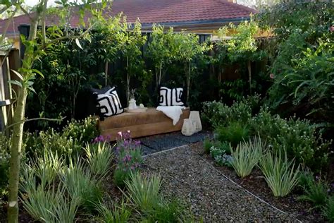 How To Make A Pebble Path Landscape Designer Charlie Albone Shows You How Better Homes And