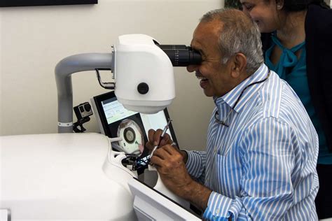 Cataract Surgery Simulation Training Wins Prestigious Award Surgical Science