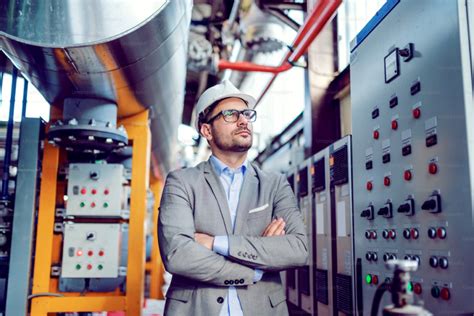 How Does A Generator Work Turning Movement To Electricity