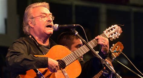 Falleció El Cantante Y Compositor César Isella Ar