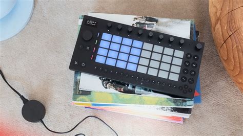 Move — A Compact Tool For Intuitive Music Making Ableton