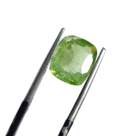 Peridot Gems پیری ڈاٹ سٹون Peridot Tanzania Peridot Stone Benefits