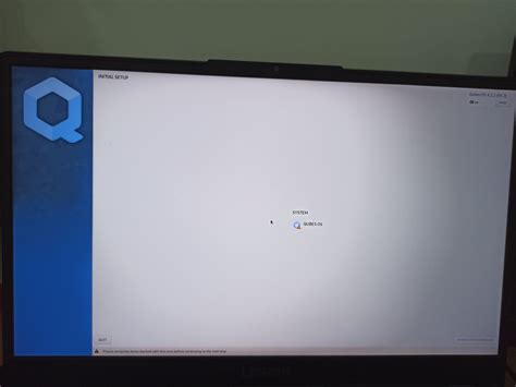 after a fresh install stuck on a bootloop after qubes loading screen