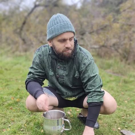 Shane Cooke Shane Cooke Jasper • Threads Say More