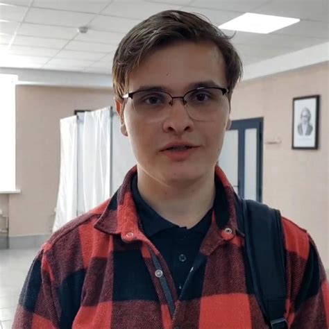 Голосующий впервые в жизни студент из Мелитополя рассказал о своем выборе РИА Новости 25 09 2022