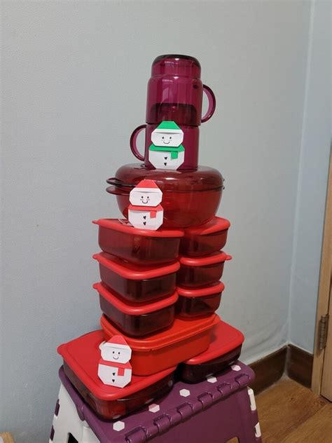 반찬용기로 만든 크리스마스트리 뉴스트림