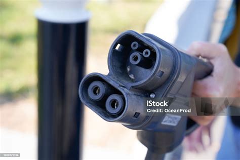 전기차 충전기 플러그 Dcccs 콤보 유형 1 전기 Ev 소켓 충전 0명에 대한 스톡 사진 및 기타 이미지 0명 과급 기관 교통수단 Istock