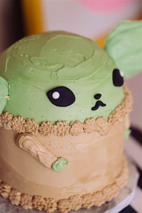 Yoda Cake