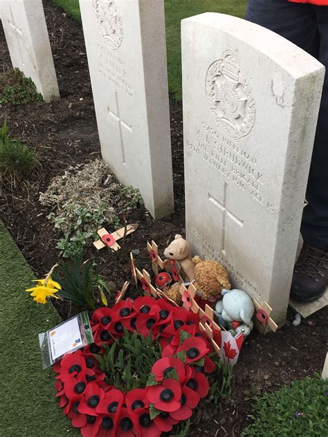 Rifleman Valentine Joe Strudwick 1900 1916 Find A Grave Memorial