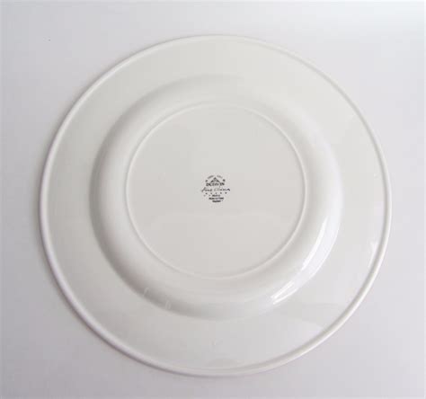 Dudson Fine China Red Rim Dinner Plates 11 38 Made In England Set 4