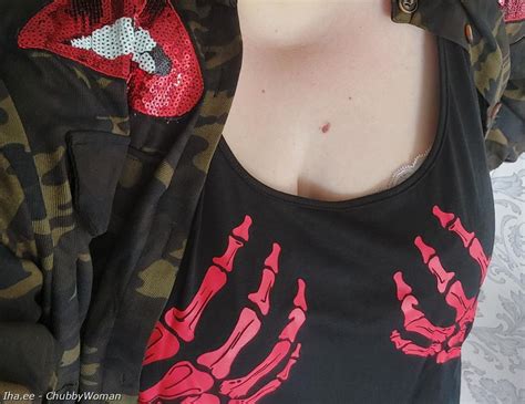 Hinda Pilte Iha Ee Seksikate Inimeste Kohtumispaik