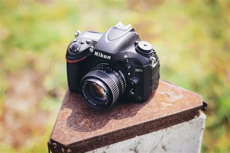 무료 이미지 작업 과학 기술 화이트 사진술 포도 수확 사진 작가 필름 Dslr 장비 공간 사진관 가방 기억 직업적인 검은 현대 플래시