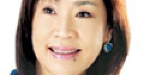 김경희 건국대 이사장 수채화작가회 회장에