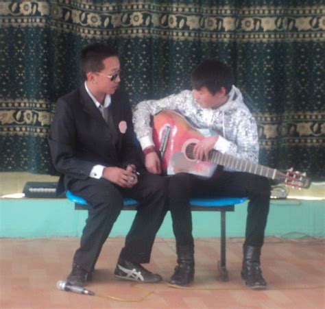 Урлагийн үзлэг