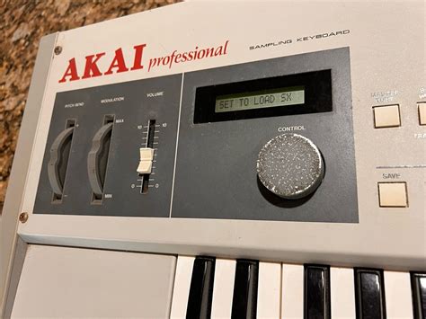 Matrixsynth Akai X7000 61 Key Sampling Keyboard