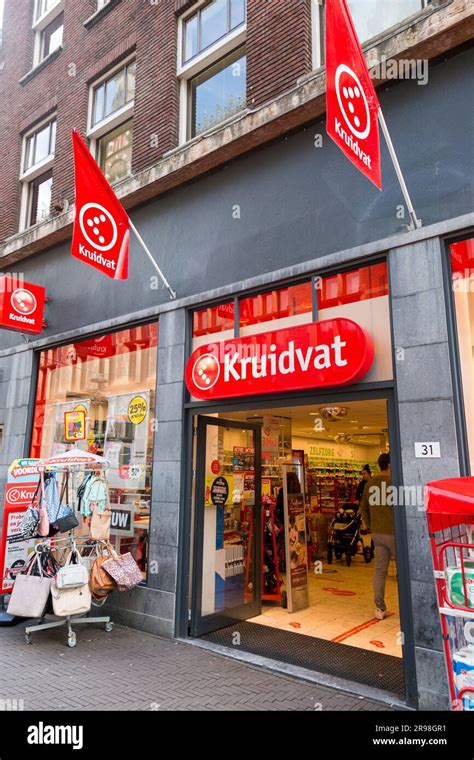 Kruidvat Shop Hi Res Stock Photography And Images Alamy