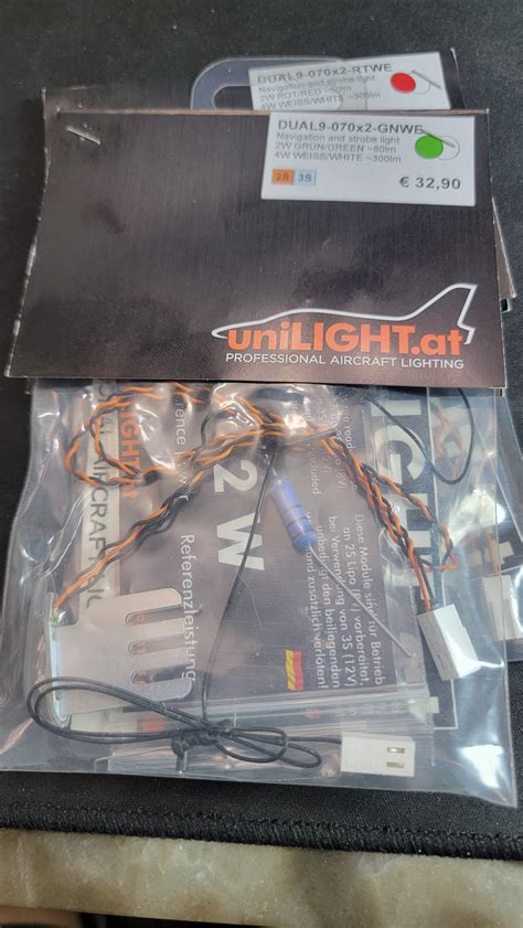 Unilight Dual 9 Nav And Strobe 070x2 Elite Aerosports