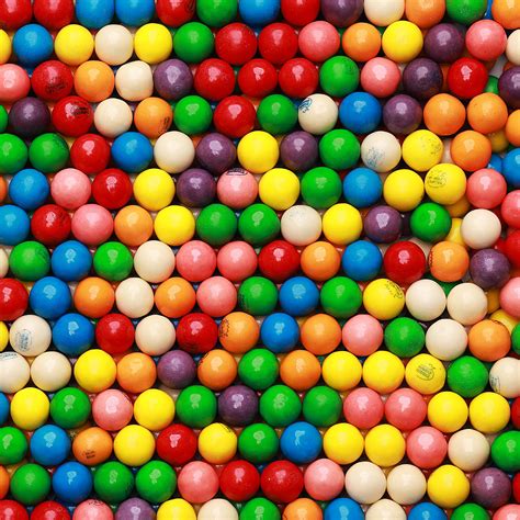 Flow Wrapped Assorted Fruit Gumballs 0 76 15 Oz Entervending