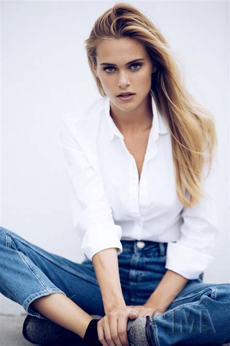 Ellie Ottaway Metro Models