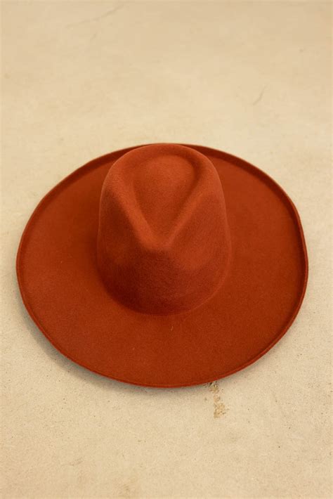 Lenny Hat Rust Flower Wild