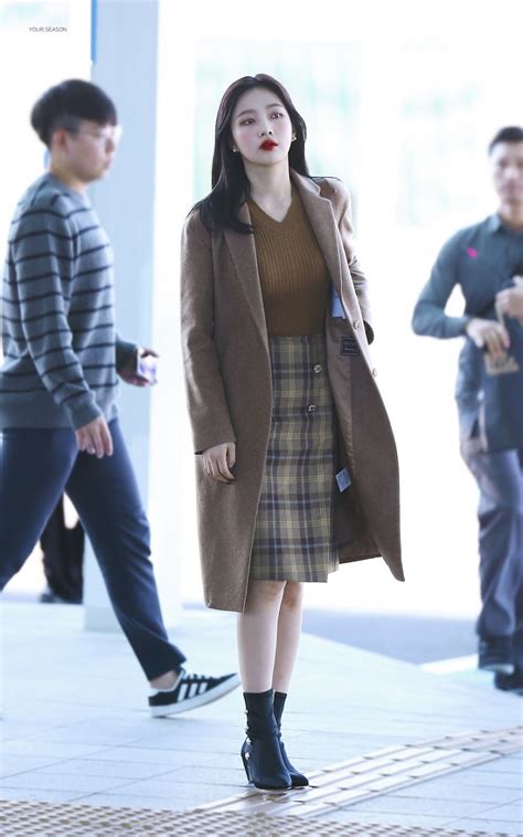 Here Are The Top 7 Korean Fashion Tips To Dress Like Red Velvets Joy