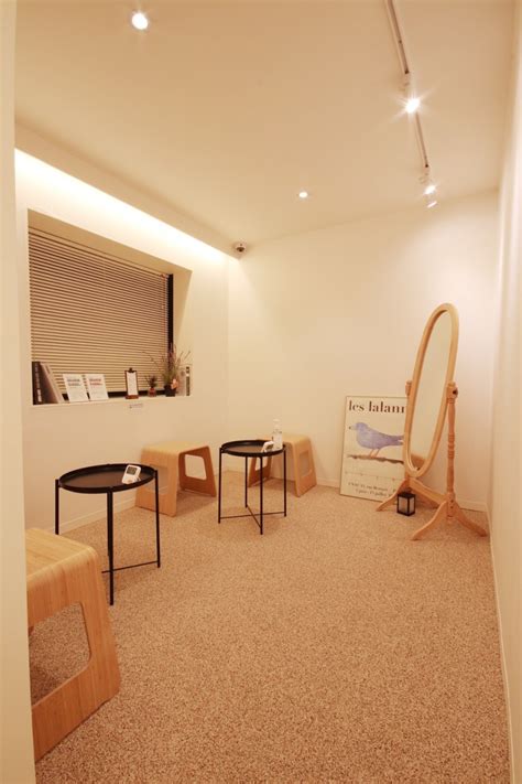 뷰티의여왕 서울 마포 홍대 합정 셀프사진관 데이트코스 흑백공간 36 1차