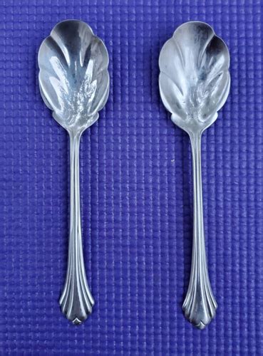 2 Oneida Bancroft Sugar Spoons 6 18 Ebay