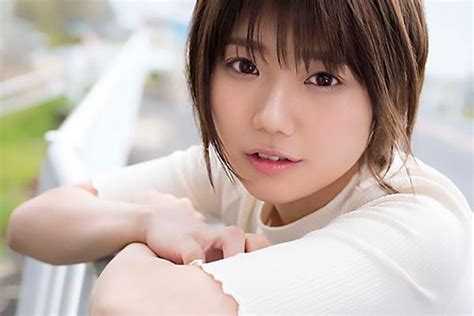 ※美少女 Avデビュー※あっあっあっ、これ、あっあっ…w南国美少女をアゲル☆淫乱初撮り娘とハメる極上のファック！ │ 妖艶