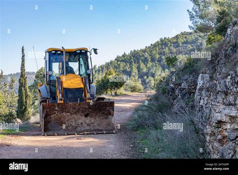 Backhoe Loader Hi Res Stock Photography And Images Alamy