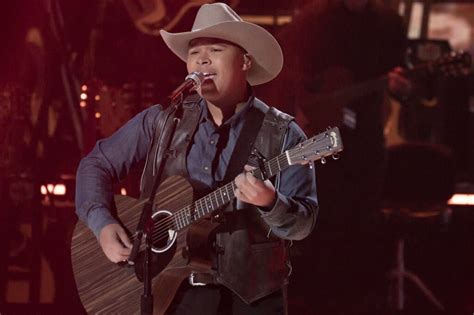 Cody Johnson And Triston Harper Deliver Powerful Performance Of Til