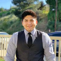 Arturo Nava Peer Advisor For Uc Berkeleys Trio Sss Support Program