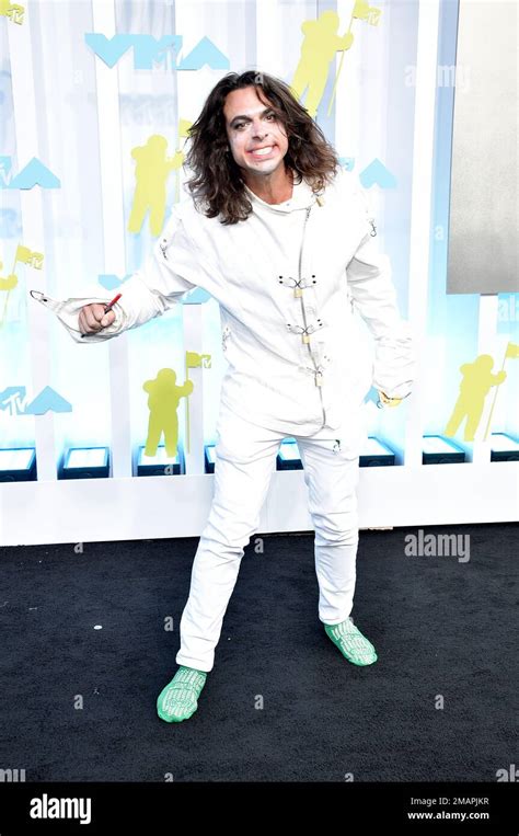 Luna Clipse Arrives At The Mtv Video Music Awards At The Prudential