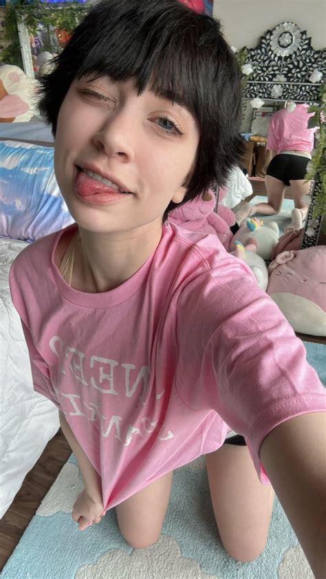 Fansly Stream Outfit R Indigowhitefans