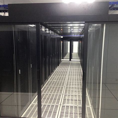 800 800mm Colocation Server Rack Micro Data Center Solution Cold Aisle Containment 600mm Depth