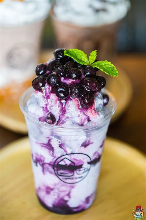 108 Tea Room นมสดบลูเบอร์รี่ปั่น ล้นๆฟินๆ บลูค่าาา