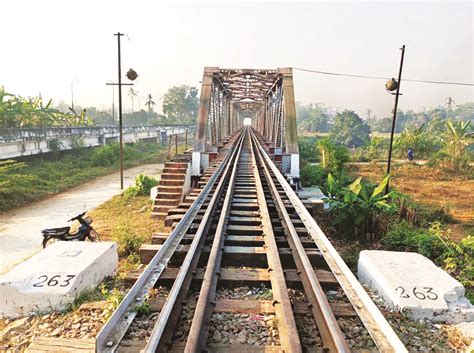 ရန်ကုန် မန္တလေး ရထားလမ်းပိုင်းအတွင်း တောင်ငူ သောင်းတိုင်ကုန်းဘူတာအကြား