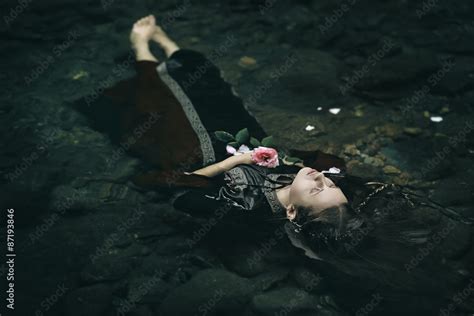 Beautiful Dead Woman Real