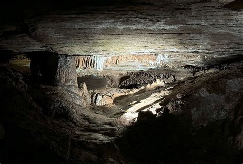 The Lost Sea Adventure Tennessees Hidden Gem The Glovetrotters