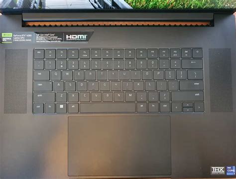 Razer Blade 18 Review A Pricey Behemoth Of A Gaming Laptop Pcworld