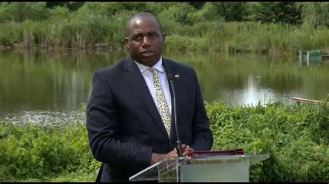 დიდი ბრიტანეთის საგარეო საქმეთა მინისტრი უკრაინას მტკიცე მხარდაჭერას უცხადებს Youtube