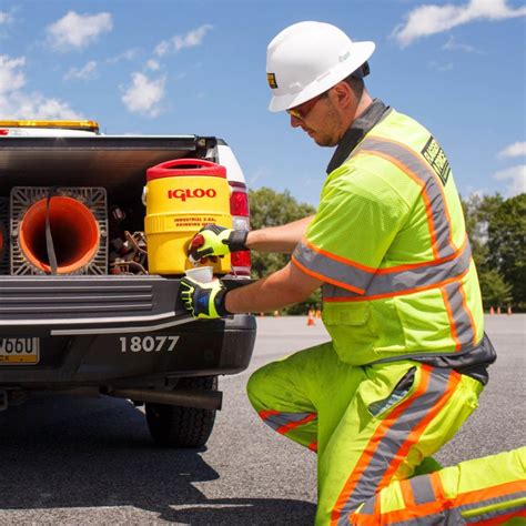 Flagger Force On Linkedin Safetydriven Hydration Flaggerforce Wekeepourcommunitiesmoving