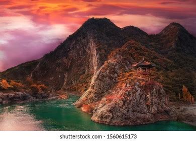 30 Images Et Photos De Wollyubong Mountain Libres De Droits Shutterstock