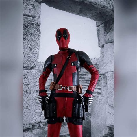 Deadpool Suit