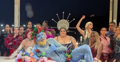 세계인 대혼란 빠진 개막식 이 장면디오니소스 파파스머프